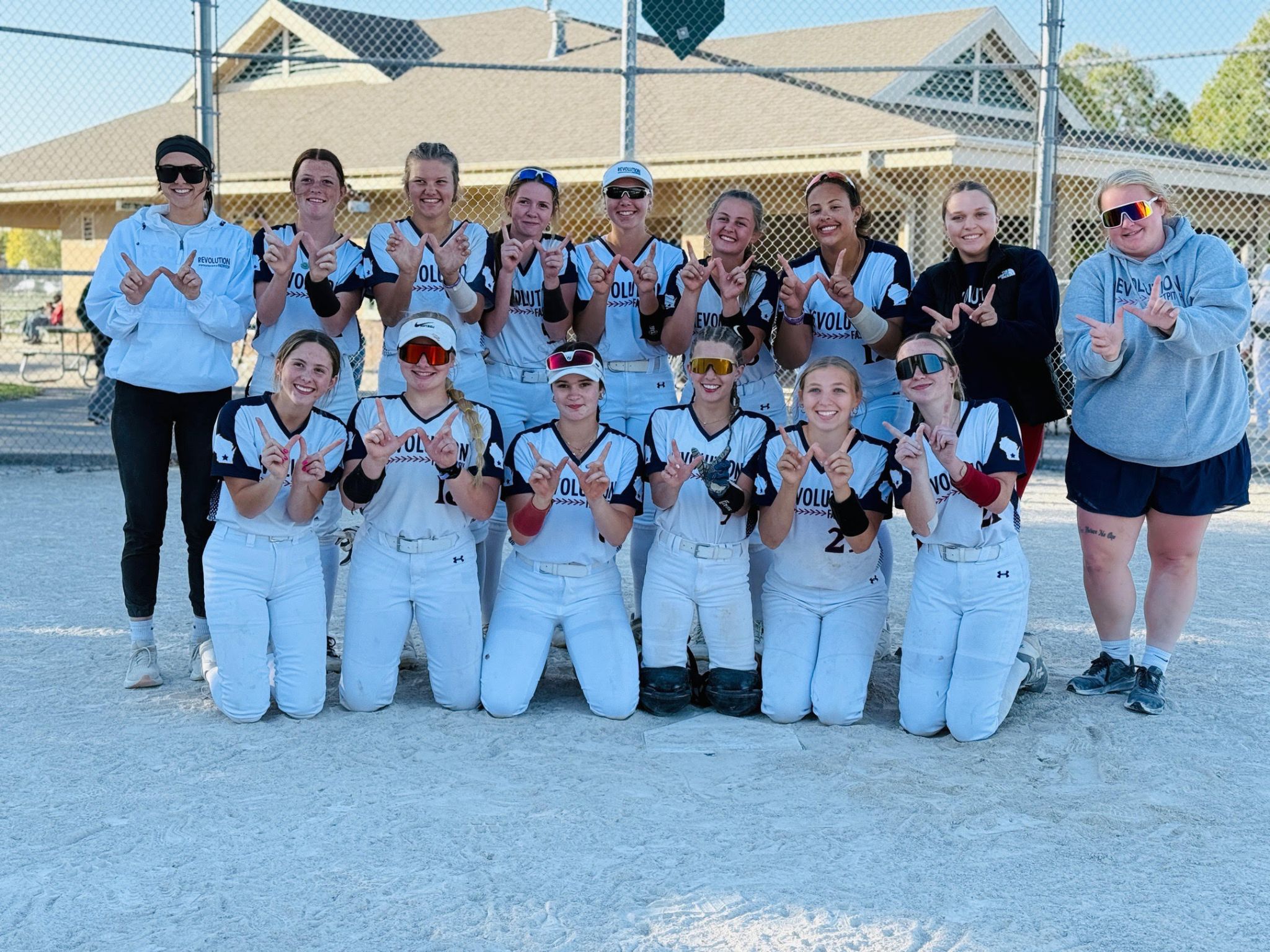 16U Midwest – Madison Revolution Fastpitch